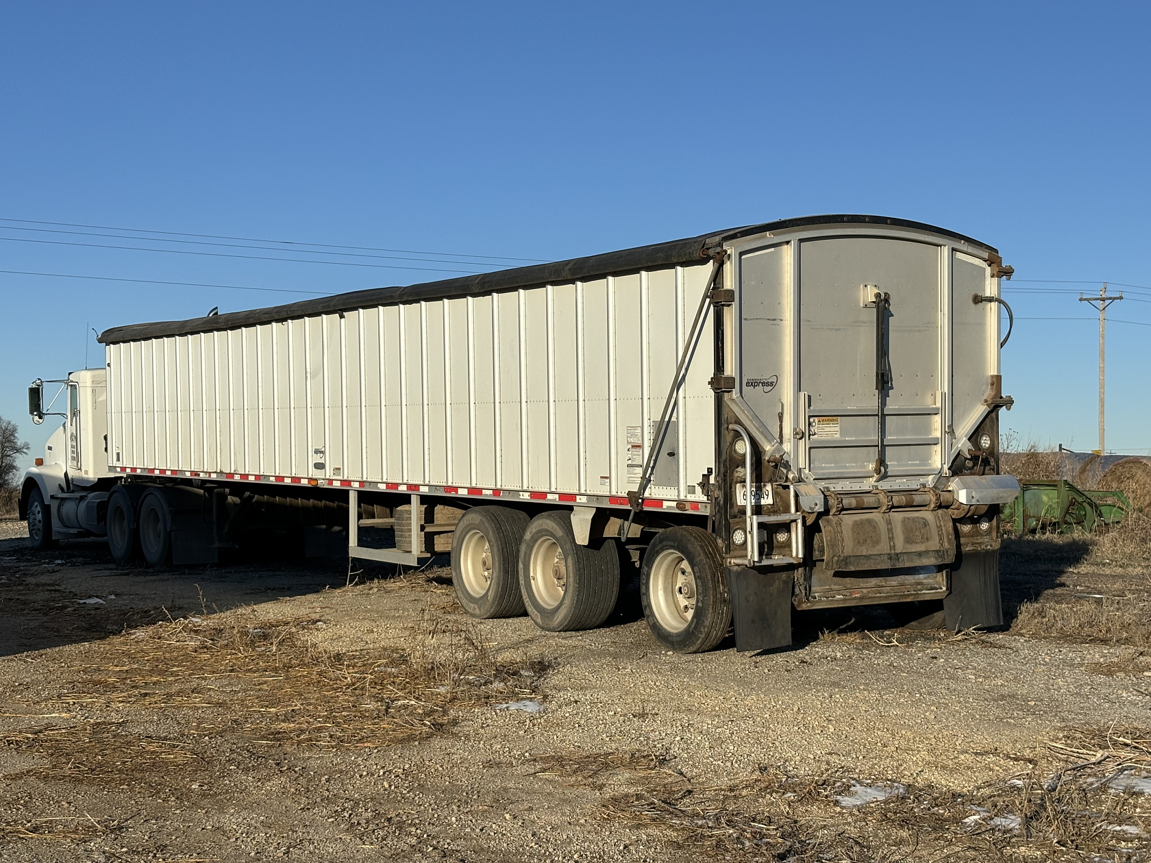 2013 Western Commodity Express Belt Trailer